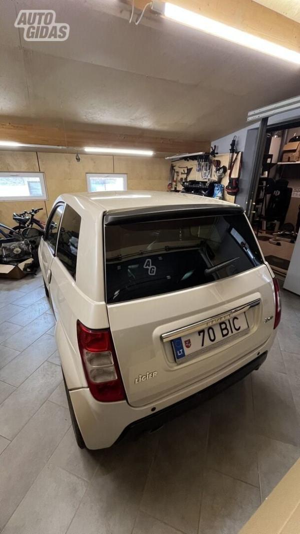 Ligier Ixo 2012 Alīta vietnē Ligier Ixo 2012 Alīta, ar dzinēja tilpumu 0.50 L un nobraukumu 52 tūkst. km par 1200 €, foto 3 vietnē AUTOMOTO.COM.LV