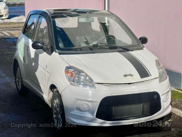 Ligier Ixo 2013 Tallina, ar dzinēja tilpumu 0.51 L un nobraukumu 74 tūkst. km par 3990 €, foto 2 vietnē AUTOMOTO.COM.LV