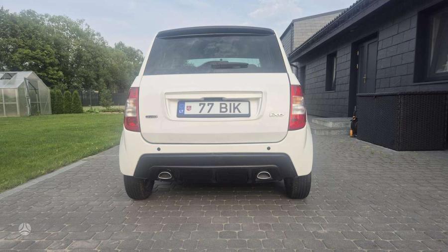 White Ligier Ixo 2012 in Marijampole, with an engine capacity of 0.50 L and mileage of 70 thousand km for 4200 €, photo 8 on AUTOMOTO.COM.LV