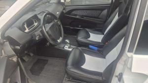 White Ligier Ixo 2012 in Marijampole, with an engine capacity of 0.50 L and mileage of 70 thousand km for 4200 €, photo 12 on AUTOMOTO.COM.LV