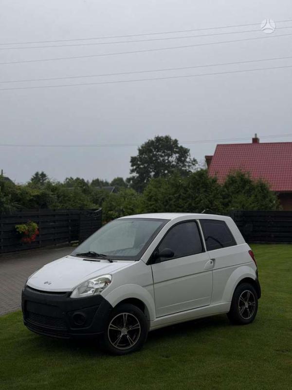 White Ligier Ixo 2014 in Taurage, with an engine capacity of 0.00 L and mileage of 62 thousand km for 4600 €, photo 1 on AUTOMOTO.COM.LV