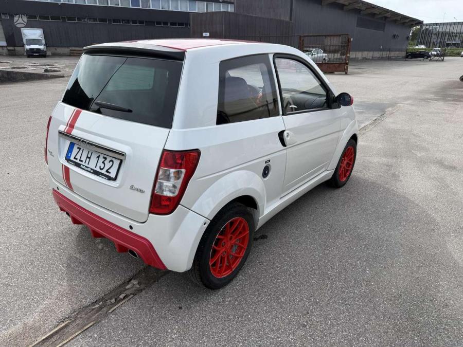 White Ligier Ixo 2011 in Klaipeda, with an engine capacity of 0.50 L and mileage of 44 thousand km for 3000 €, photo 6 on AUTOMOTO.COM.LV