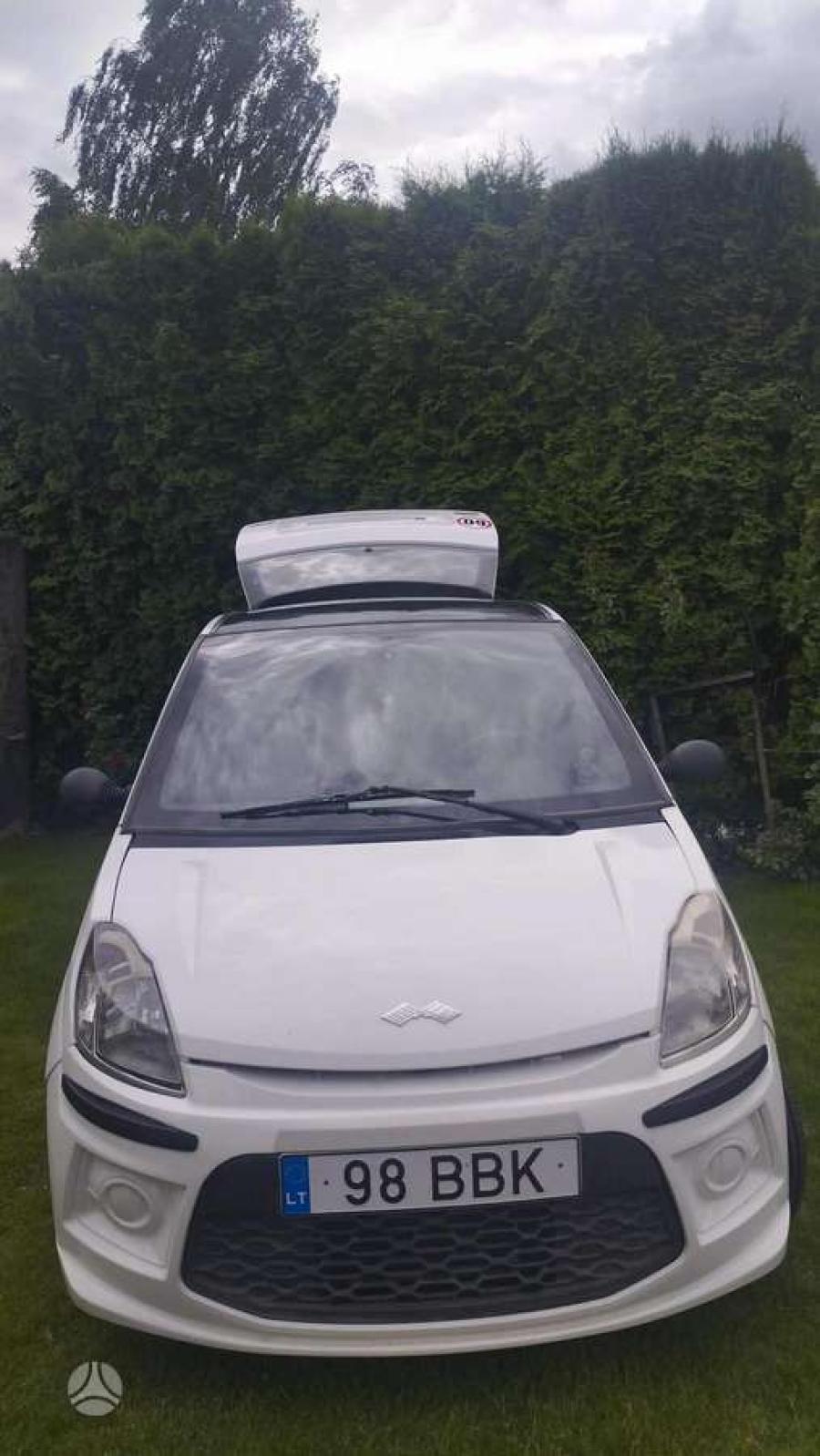 Balts Ligier Ixo 2012 Kauņa, ar dzinēja tilpumu 0.51 L un nobraukumu 93 tūkst. km par 4100 €, foto 3 vietnē AUTOMOTO.COM.LV