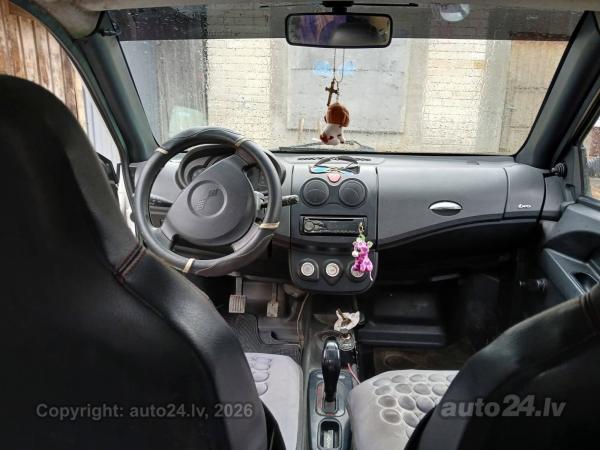 Balts Ligier Ixo 2012 Pērnava, ar dzinēja tilpumu 0.51 L un nobraukumu 7 tūkst. km par 3000 €, foto 6 vietnē AUTOMOTO.COM.LV