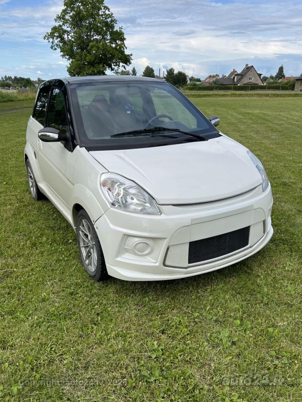White Ligier Ixo 2012 in Voru, with an engine capacity of 0.44 L and mileage of 61 thousand km for 4000 €, photo 2 on AUTOMOTO.COM.LV