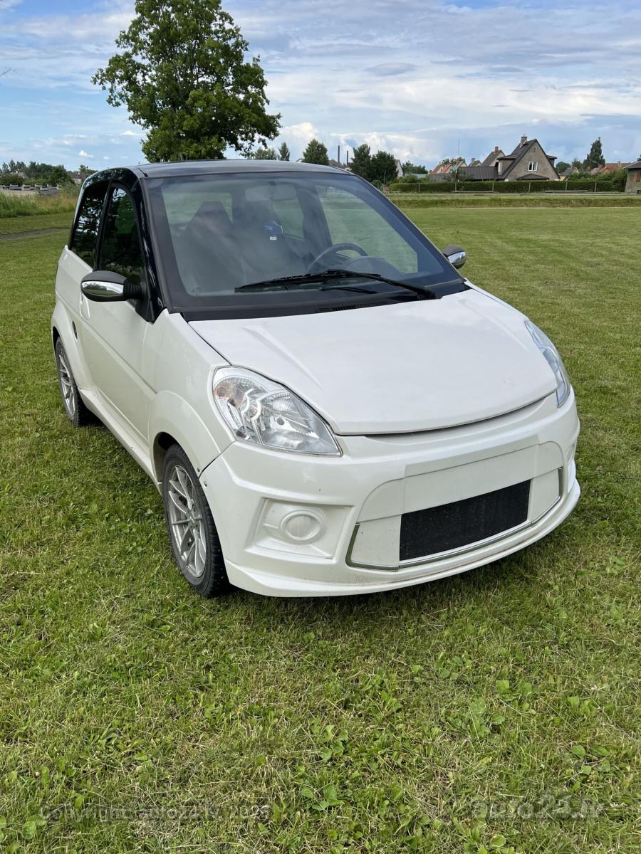 White Ligier Ixo 2012 in Voru, with an engine capacity of 0.44 L and mileage of 61 thousand km for 4000 €, photo 3 on AUTOMOTO.COM.LV