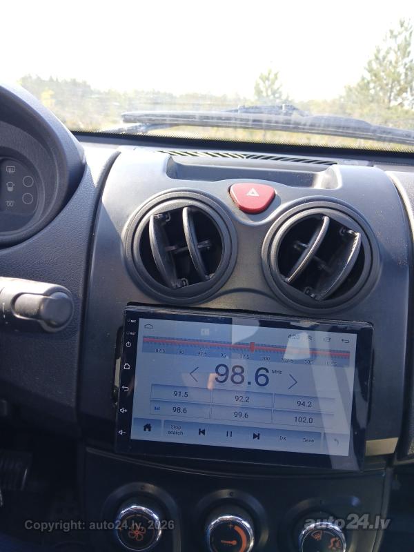 Balts Ligier Ixo 2014 Kuresāre, ar dzinēja tilpumu 0.51 L un nobraukumu 65 tūkst. km par 2600 €, foto 7 vietnē AUTOMOTO.COM.LV