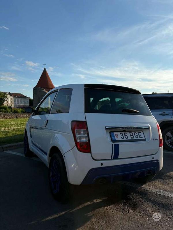 White Ligier Ixo 2012 in Kaunas, with an engine capacity of 0.51 L and mileage of 36 thousand km for 4000 €, photo 3 on AUTOMOTO.COM.LV