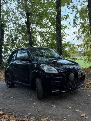 Black Ligier JS 50 2016 in Taurage, with an engine capacity of 0.00 L and mileage of 49 thousand km for 6200 €, photo 4 on AUTOMOTO.COM.LV