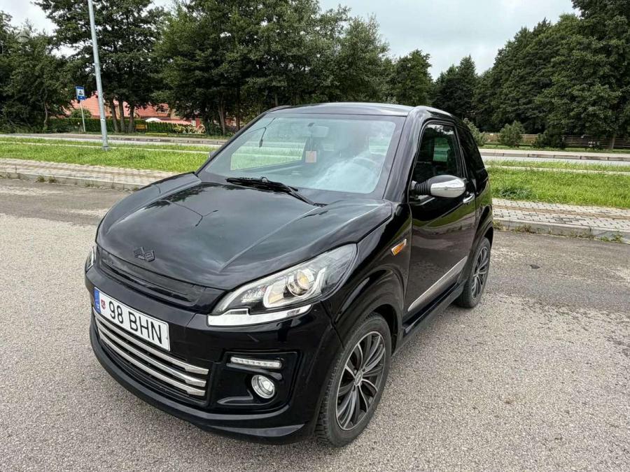 Black Ligier JS 50 2018 in Klaipeda, with an engine capacity of 0.40 L and mileage of 65 thousand km for 7000 €, photo 9 on AUTOMOTO.COM.LV