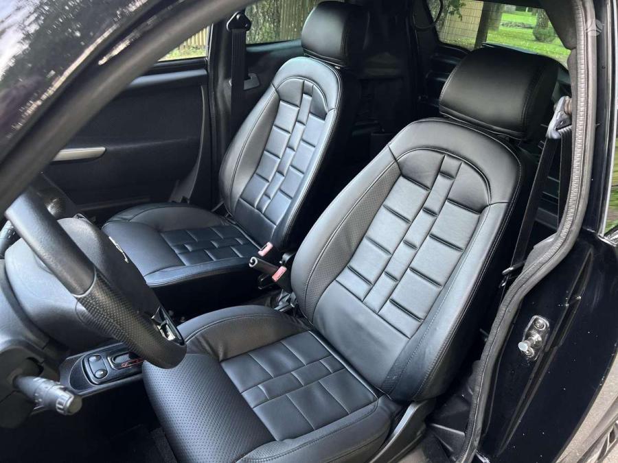 Black Ligier JS 50 2018 in Panevezys, with an engine capacity of 0.49 L and mileage of 31 thousand km for 8499 €, photo 12 on AUTOMOTO.COM.LV
