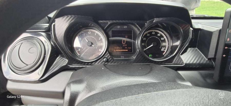 Black Ligier JS 50 2024 in Siauliai, with an engine capacity of 0.48 L and mileage of 27 thousand km for 10750 €, photo 19 on AUTOMOTO.COM.LV