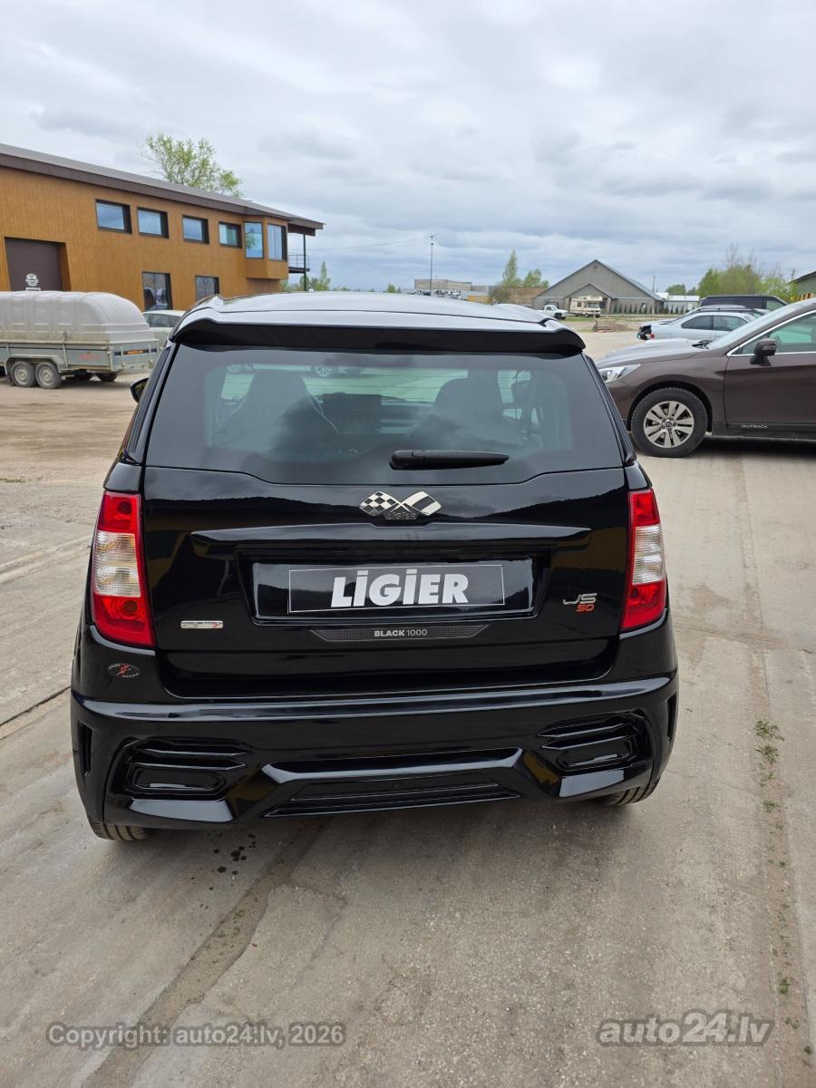 Melns Ligier JS 50 2024 Tartu, ar dzinēja tilpumu 0.49 L un nobraukumu 8 tūkst. km par 14290 €, foto 6 vietnē AUTOMOTO.COM.LV
