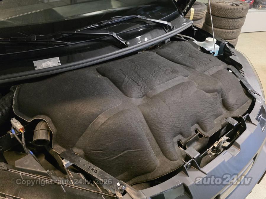 Melns Ligier JS 50 2025 Tallina, ar dzinēja tilpumu 0.50 L un nobraukumu 3 tūkst. km par 16990 €, foto 19 vietnē AUTOMOTO.COM.LV