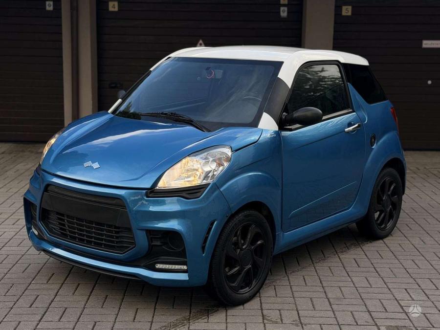 Blue Ligier JS 50 2017 in Taurage, with an engine capacity of 0.00 L and mileage of 47 thousand km for 5700 €, photo 4 on AUTOMOTO.COM.LV