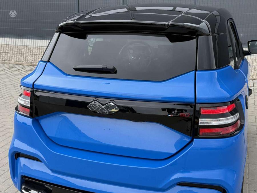 Zils Ligier JS 50 2025 Kauņa, ar dzinēja tilpumu 0.50 L un nobraukumu 5 tūkst. km par 17400 €, foto 12 vietnē AUTOMOTO.COM.LV