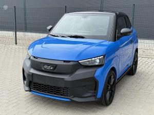 Blue Ligier JS 50 2025 in Kaunas, with an engine capacity of 0.50 L and mileage of 5 thousand km for 16900 €, photo 5 on AUTOMOTO.COM.LV