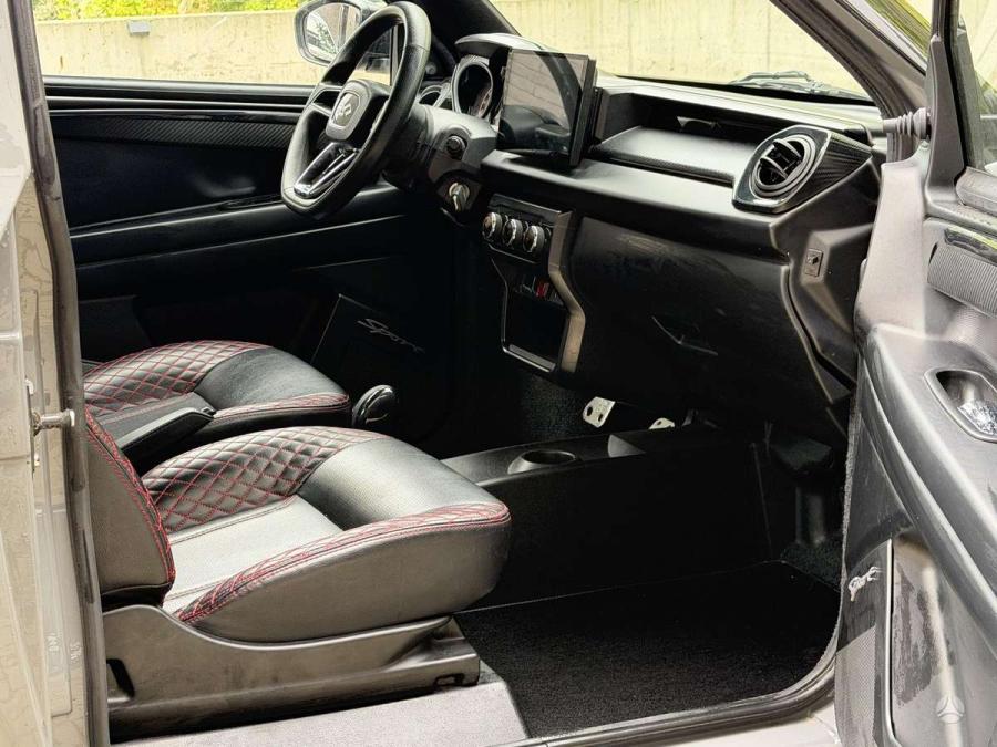 Pelēks Ligier JS 50 2023 Viļņa, ar dzinēja tilpumu 4.90 L un nobraukumu 1 tūkst. km par 12990 €, foto 8 vietnē AUTOMOTO.COM.LV