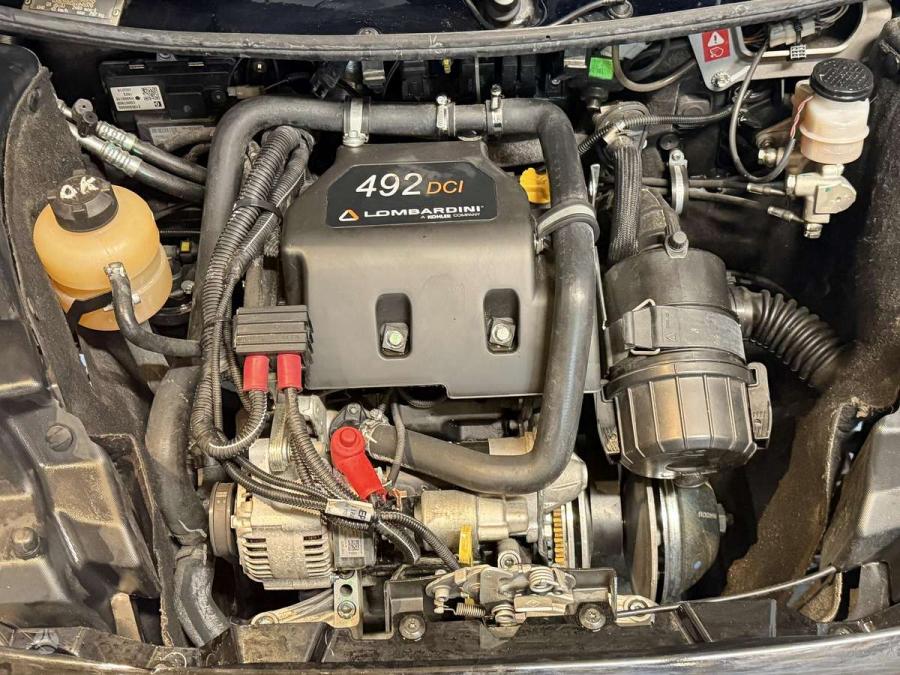 Pelēks Ligier JS 50 2023 Viļņa, ar dzinēja tilpumu 4.90 L un nobraukumu 1 tūkst. km par 12990 €, foto 19 vietnē AUTOMOTO.COM.LV