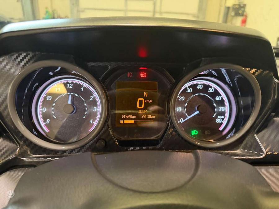 Grey Ligier JS 50 2024 in Gargzdai, with an engine capacity of 0.50 L and mileage of 13 thousand km for 9700 €, photo 10 on AUTOMOTO.COM.LV
