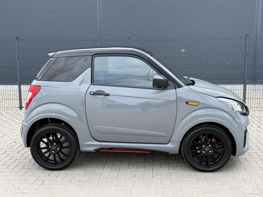 Pelēks Ligier JS 50 2024 Kauņa, ar dzinēja tilpumu 0.50 L un nobraukumu 4 tūkst. km par 14200 €, foto 4 vietnē AUTOMOTO.COM.LV