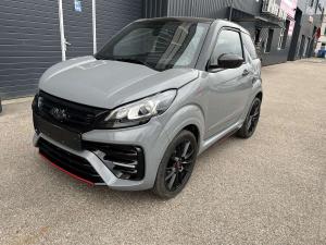 Pelēks Ligier JS 50 2024 Alīta, ar dzinēja tilpumu 0.48 L un nobraukumu 18 tūkst. km par 9600 €, foto  vietnē AUTOMOTO.COM.LV