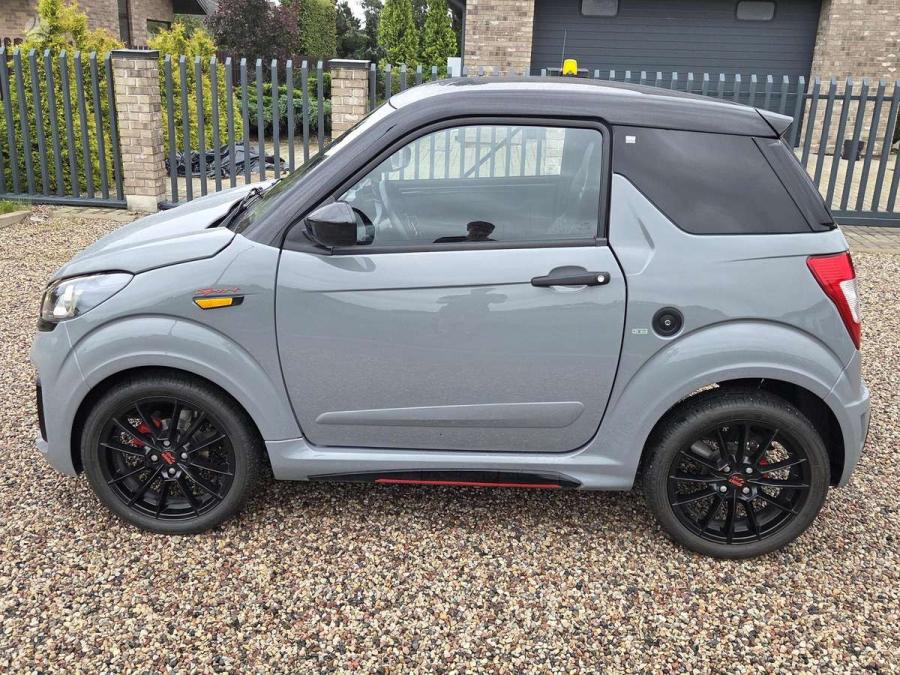 Pelēks Ligier JS 50 2024 Kauņa, ar dzinēja tilpumu 0.48 L un nobraukumu 9 tūkst. km par 15000 €, foto 3 vietnē AUTOMOTO.COM.LV