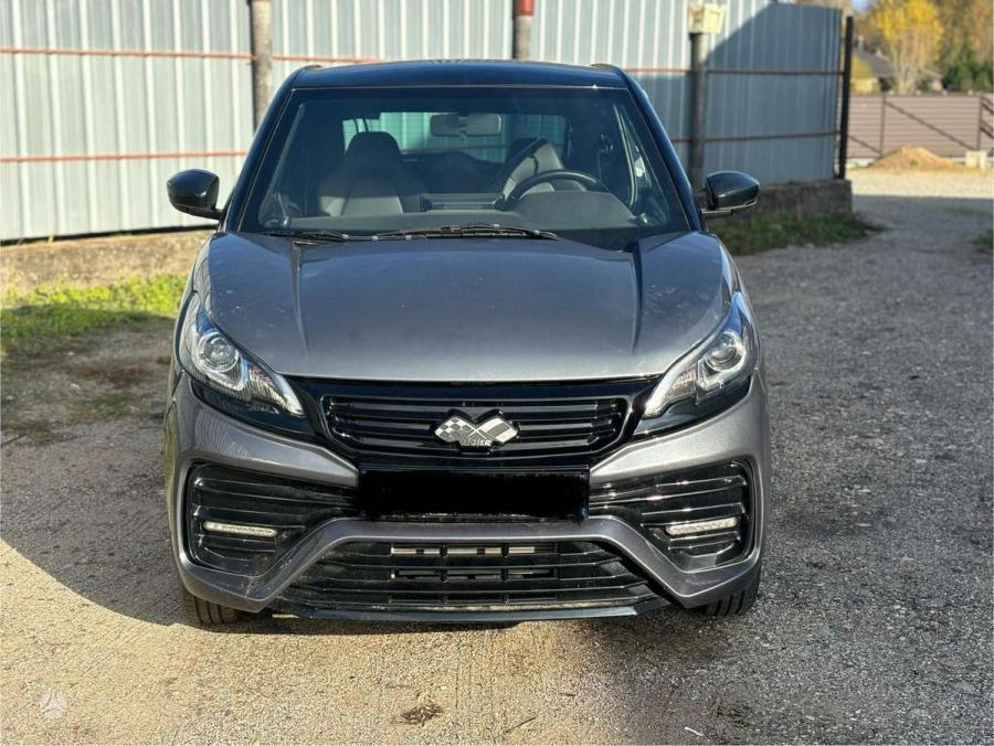Pelēks Ligier JS 50 2024 Tauragė, ar dzinēja tilpumu 0.00 L un nobraukumu 3 tūkst. km par 6700 €, foto 4 vietnē AUTOMOTO.COM.LV