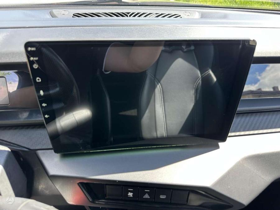 Pelēks Ligier JS 50 2025 Kauņa, ar dzinēja tilpumu 0.50 L un nobraukumu 2 tūkst. km par 10900 €, foto 8 vietnē AUTOMOTO.COM.LV