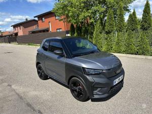 Pelēks Ligier JS 50 2025 Kauņa, ar dzinēja tilpumu 0.50 L un nobraukumu 2 tūkst. km par 10900 €, foto 29 vietnē AUTOMOTO.COM.LV