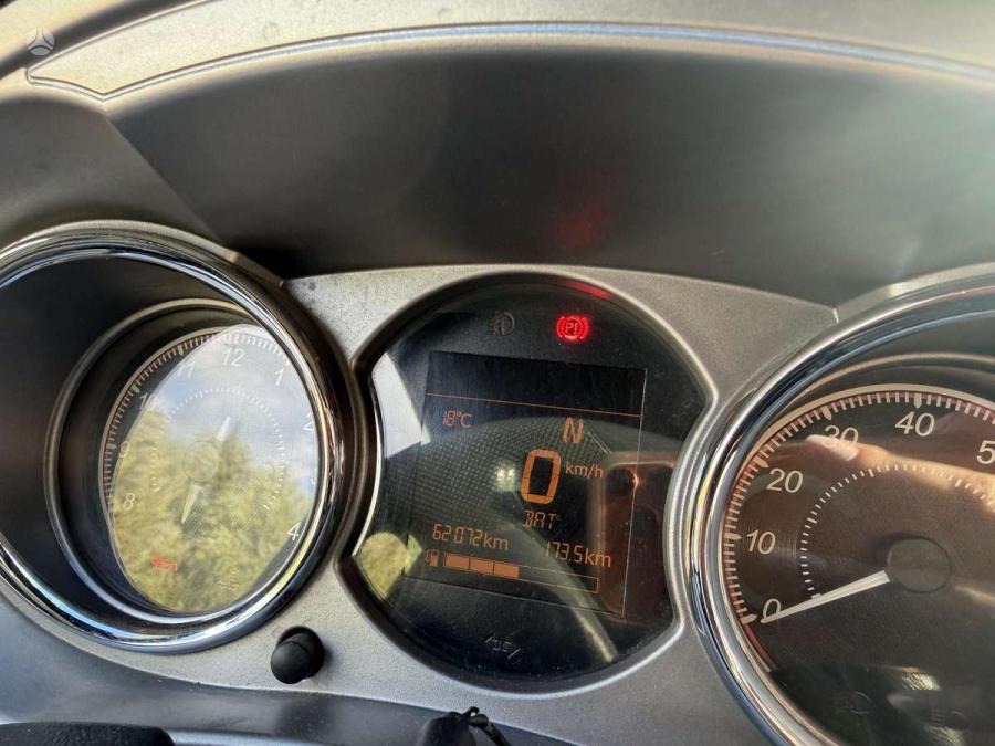 Pelēks Ligier JS 50 2019 Kauņa, ar dzinēja tilpumu 0.48 L un nobraukumu 62 tūkst. km par 7500 €, foto 10 vietnē AUTOMOTO.COM.LV