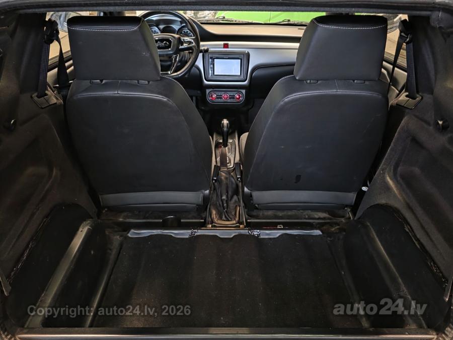 Grey Ligier JS 50 2022 in Tallinn, with an engine capacity of 0.49 L and mileage of 32 thousand km for 10790 €, photo 11 on AUTOMOTO.COM.LV