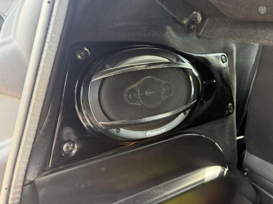 Sarkans Ligier JS 50 2021 Viļņa, ar dzinēja tilpumu 0.48 L un nobraukumu 50 tūkst. km par 9400 €, foto 7 vietnē AUTOMOTO.COM.LV