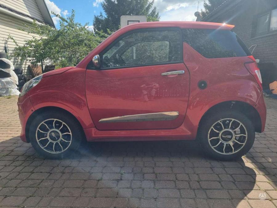 Sarkans Ligier JS 50 2016 Kauņa, ar dzinēja tilpumu 0.49 L un nobraukumu 137 tūkst. km par 6400 €, foto 4 vietnē AUTOMOTO.COM.LV
