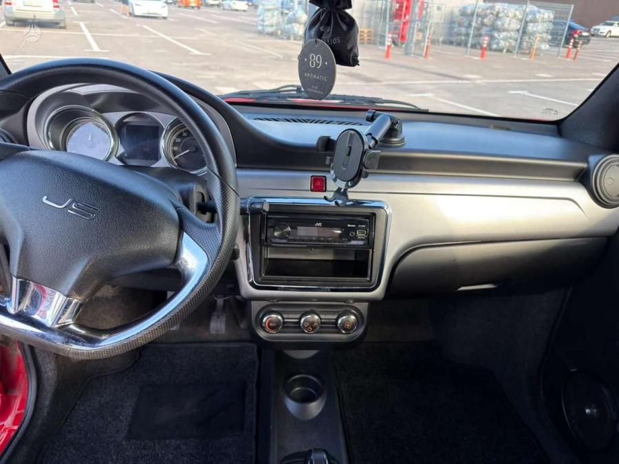 Sarkans Ligier JS 50 2017 Kauņa, ar dzinēja tilpumu 0.51 L un nobraukumu 52 tūkst. km par 7200 €, foto 14 vietnē AUTOMOTO.COM.LV