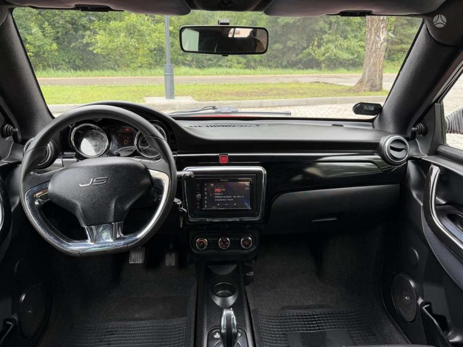 Red Ligier JS 50 2017 in Prienai, with an engine capacity of 0.48 L and mileage of 42 thousand km for 6850 €, photo 18 on AUTOMOTO.COM.LV