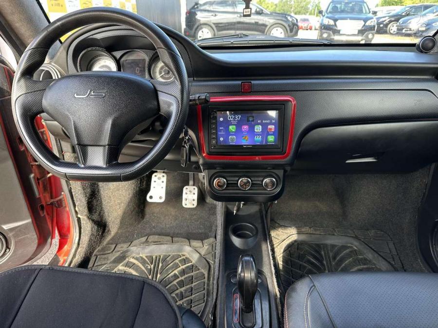 Red Ligier JS 50 2017 in Siauliai, with an engine capacity of 0.51 L and mileage of 53 thousand km for 6700 €, photo 28 on AUTOMOTO.COM.LV