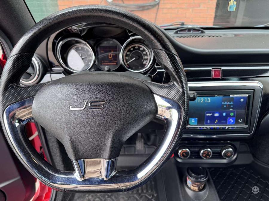 Sarkans Ligier JS 50 2020 Kauņa, ar dzinēja tilpumu 0.50 L un nobraukumu 23 tūkst. km par 9200 €, foto 10 vietnē AUTOMOTO.COM.LV