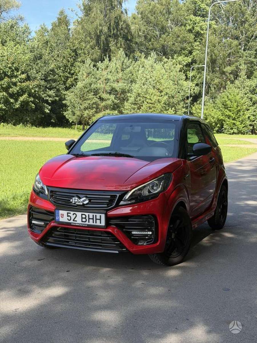 Sarkans Ligier JS 50 2023 Prienai, ar dzinēja tilpumu 0.00 L un nobraukumu 13 tūkst. km par 11550 €, foto 1 vietnē AUTOMOTO.COM.LV