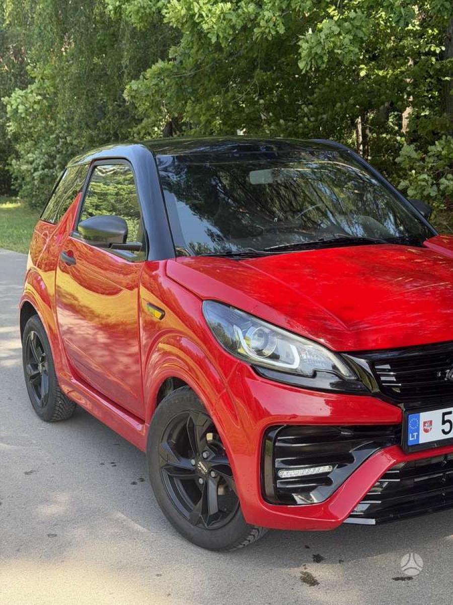 Sarkans Ligier JS 50 2023 Prienai, ar dzinēja tilpumu 0.00 L un nobraukumu 13 tūkst. km par 11550 €, foto 5 vietnē AUTOMOTO.COM.LV
