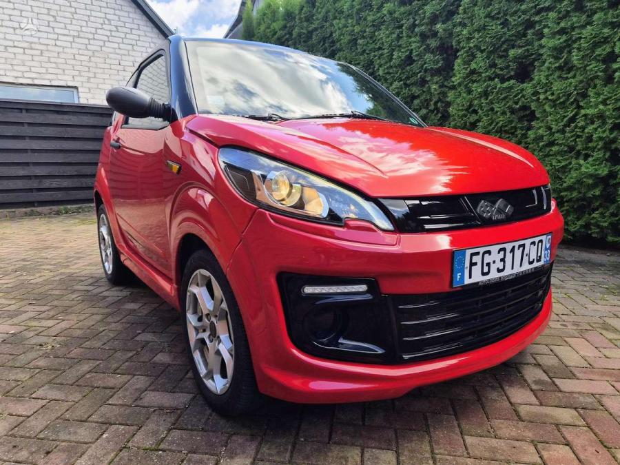 Red Ligier JS 50 2019 in Taurage, with an engine capacity of 0.50 L and mileage of 55 thousand km for 7500 €, photo 5 on AUTOMOTO.COM.LV