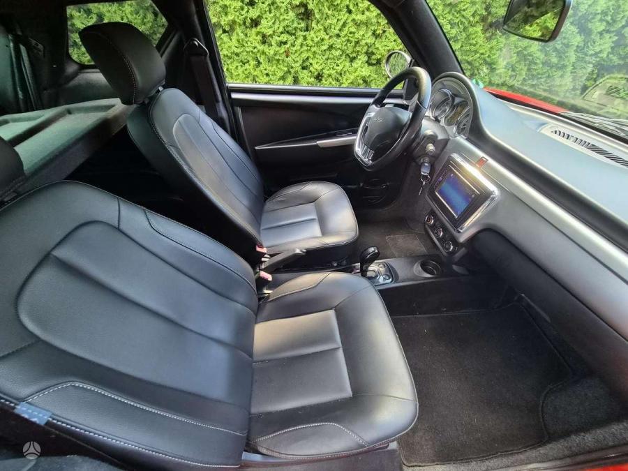 Red Ligier JS 50 2019 in Taurage, with an engine capacity of 0.50 L and mileage of 55 thousand km for 7500 €, photo 11 on AUTOMOTO.COM.LV