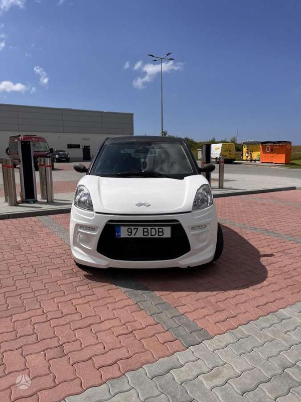 Balts Ligier JS 50 2015 Klaipėda, ar dzinēja tilpumu 0.48 L un nobraukumu 55 tūkst. km par 5800 €, foto 2 vietnē AUTOMOTO.COM.LV