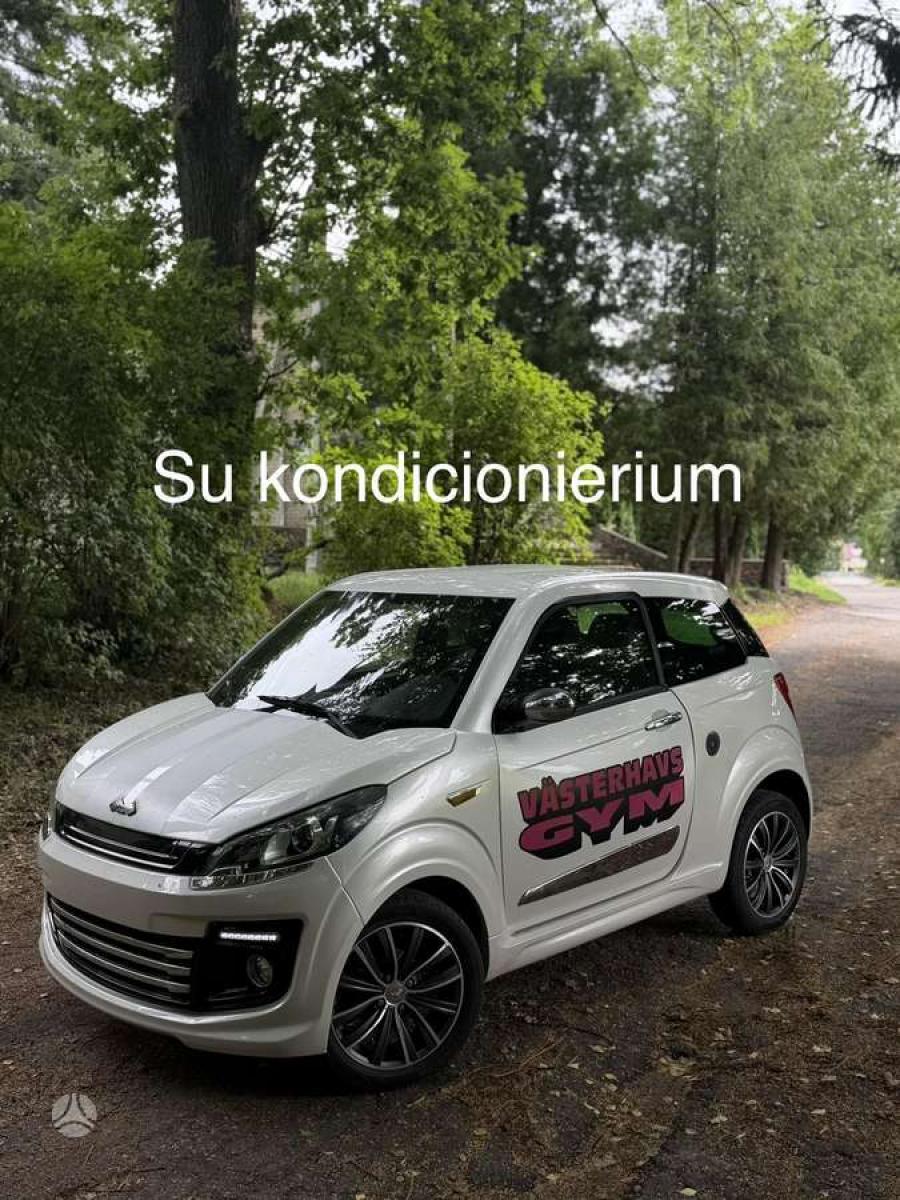 White Ligier JS 50 2017 in Taurage, with an engine capacity of 0.00 L and mileage of 53 thousand km for 8200 €, photo 1 on AUTOMOTO.COM.LV