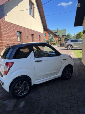 Balts Ligier JS 50 2019 Mažeikiai, ar dzinēja tilpumu 0.50 L un nobraukumu 29 tūkst. km par 9100 €, foto 5 vietnē AUTOMOTO.COM.LV