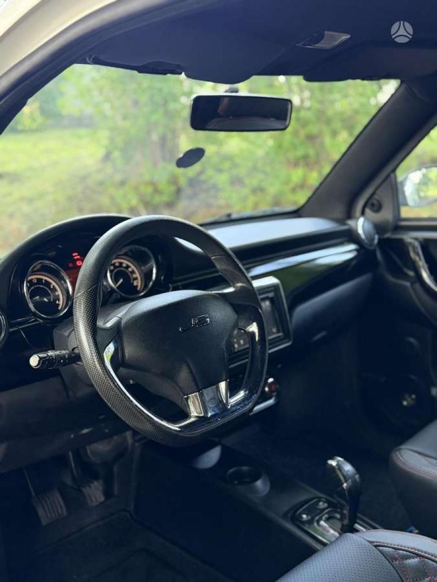 Balts Ligier JS 50 2019 Tauragė, ar dzinēja tilpumu 0.00 L un nobraukumu 44 tūkst. km par 8700 €, foto 8 vietnē AUTOMOTO.COM.LV