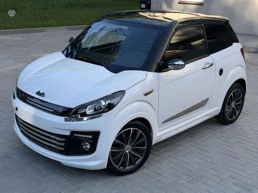 Balts Ligier JS 50 2017 Prienai, ar dzinēja tilpumu 0.48 L un nobraukumu 39 tūkst. km par 6650 €, foto 1 vietnē AUTOMOTO.COM.LV
