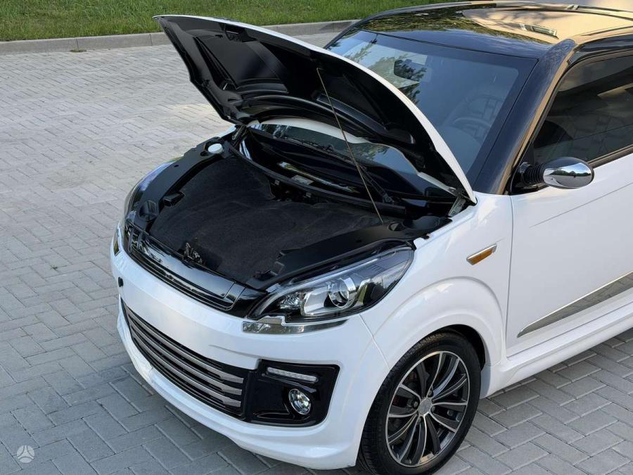 Balts Ligier JS 50 2017 Prienai, ar dzinēja tilpumu 0.48 L un nobraukumu 39 tūkst. km par 6650 €, foto 11 vietnē AUTOMOTO.COM.LV