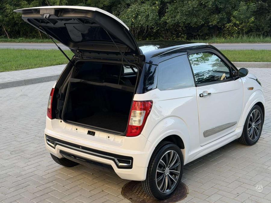 Balts Ligier JS 50 2017 Prienai, ar dzinēja tilpumu 0.48 L un nobraukumu 39 tūkst. km par 6650 €, foto 25 vietnē AUTOMOTO.COM.LV