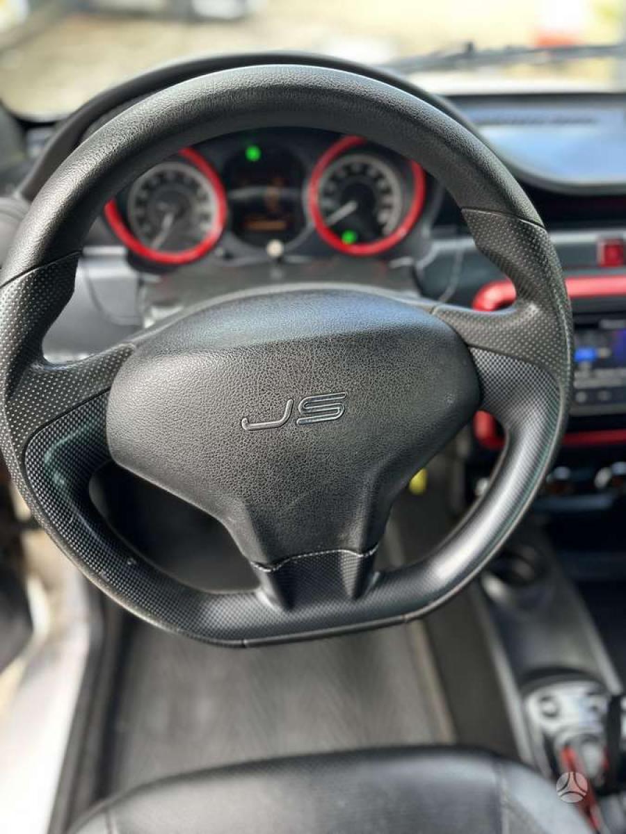 Balts Ligier JS 50 2018 Šauļi, ar dzinēja tilpumu 0.50 L un nobraukumu 50 tūkst. km par 7950 €, foto 22 vietnē AUTOMOTO.COM.LV